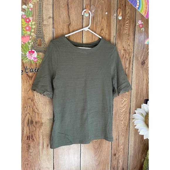 LOFT | Tops | Womens Loft Tshirt | Poshmark